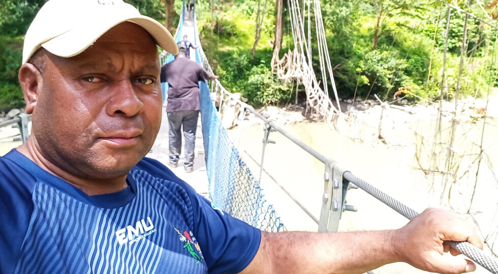 Jopok’s qualification benefits his society | Australia Awards PNG